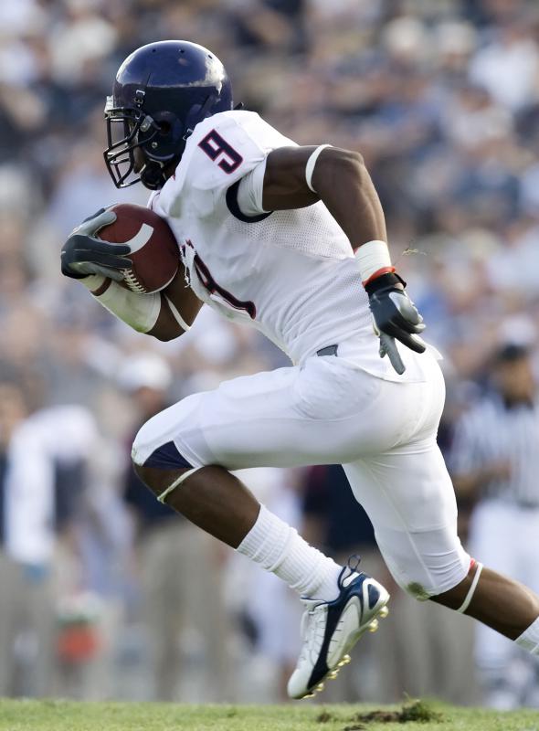 How Are Points Scored in Football? (with pictures)