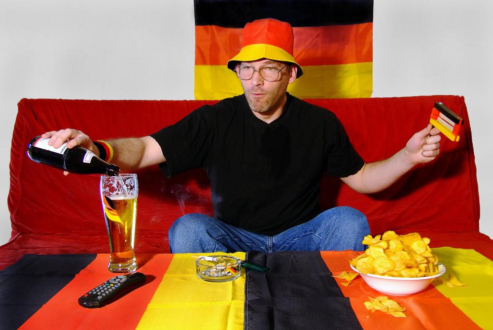 What is a Fairweather Fan? (with pictures)