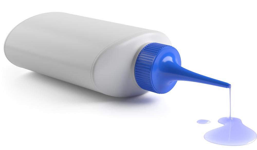 How Do I Choose the Best Model Glue? (with picture)