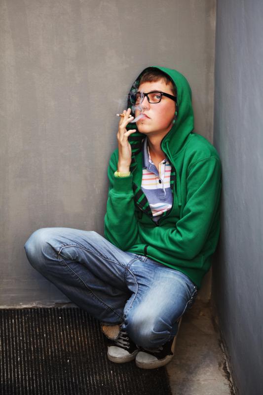 What is Cigarette Paper? (with pictures)